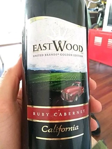 Eastwood (USA) East Wood Ruby Cabernet | Vivino Australia