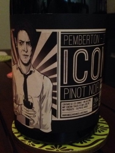 WA Cleanskin Icon Pinot Noir | Vivino US