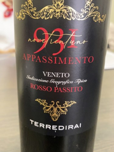 Terre di Rai 931 Appassimento Rosso Passito | Vivino US