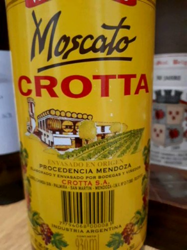 Familia Crotta Moscato | Vivino US