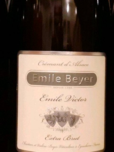 Emile Beyer Cuvée Emile Victor Crémant d'Alsace | Vivino US