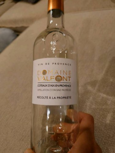 Domaine Valfont Coteaux d'Aix-en-Provence Rosé | Vivino France