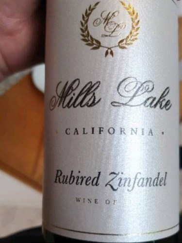 Mills Lake Rubired Zinfandel | Vivino US
