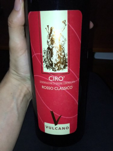 Vulcano Rosso Classico | Vivino US