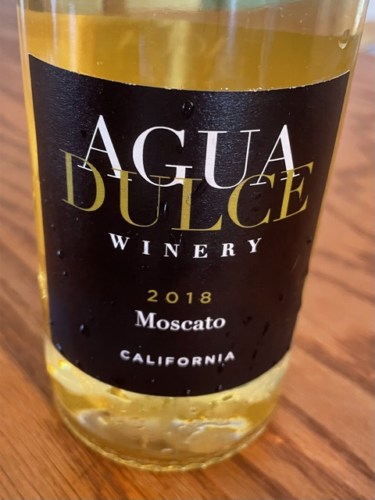 Agua Dulce Vineyards Moscato | Vivino US
