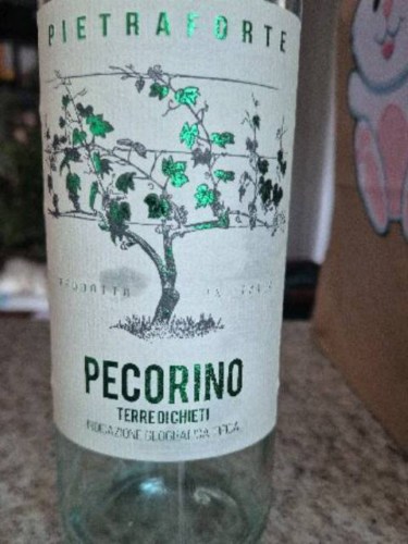 Pietraforte Pecorino | Vivino US