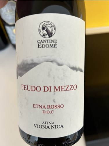 Cantine Edome Vigna Nica Aitna Feudo di Mezzo Etna Rosso | Vivino US