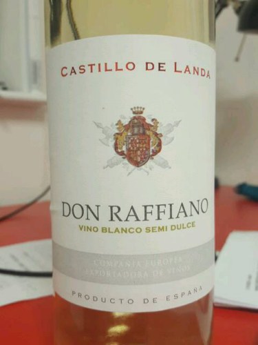 Castillo de Landa Don Raffiano Blanco Semi Dulce | Vivino US