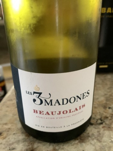 Cave du Château des Loges Les 3 Madones Beaujolais | Vivino US