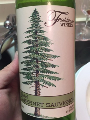 Fieldstone Winery Hemlock Cabernet Sauvignon | Vivino US