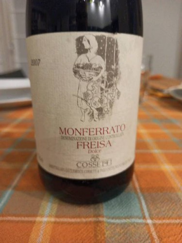 Cossetti Monferrato Freisa Dolce | Vivino US
