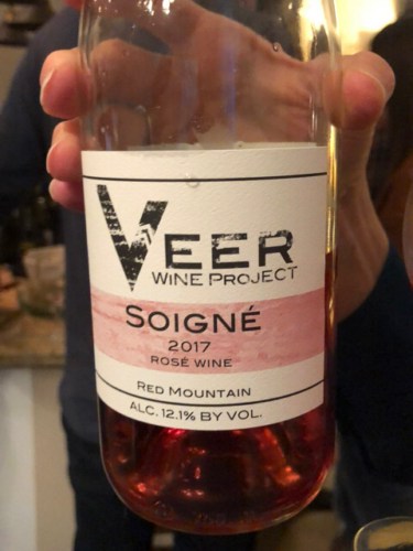 Veer Wine Soigné Rosé | Vivino US