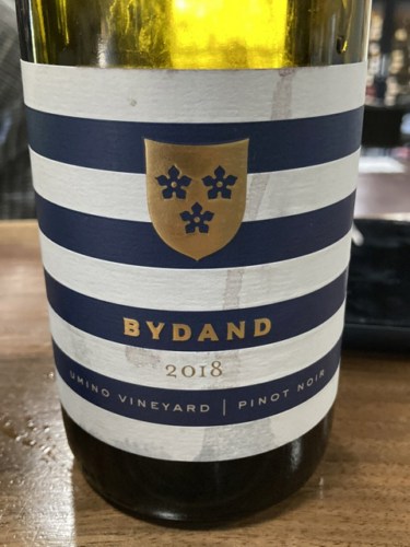 Bydand Umino Vineyard Pinot Noir | Vivino US
