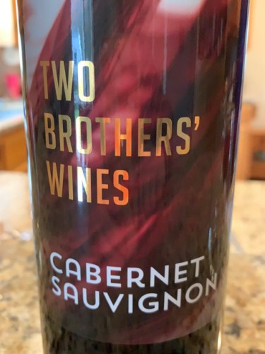 Two Brothers Wines Cabernet Sauvignon | Vivino US