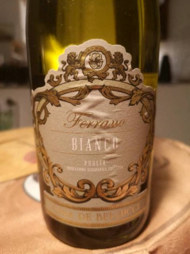 Casa de Bellucci Ferrano Bianco | Vivino US