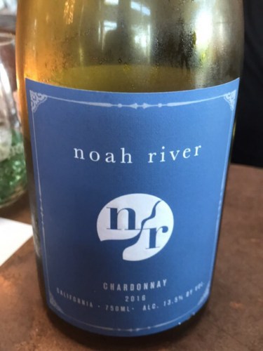 2018 Noah River Chardonnay | Vivino US