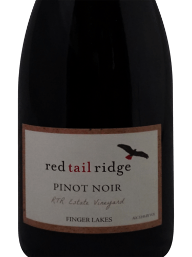 Red Tail Ridge RTR Estate Vineyard Pinot Noir | Vivino US