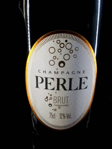 Perle Brut Champagne | Vivino US