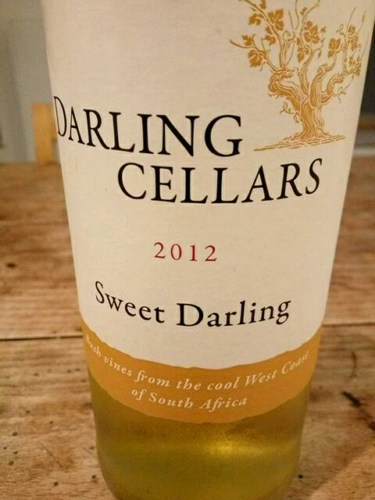Darling Cellars Sweet Darling White | Vivino US