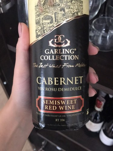 Garling Collection Cabernet Roşu Demidulce | Vivino English