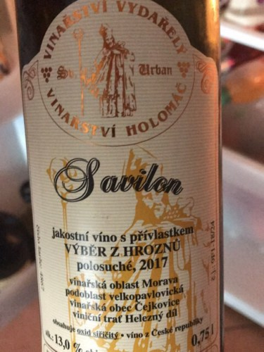 Vinařství Holomáč Savilon Výběr z Hroznů | Vivino US