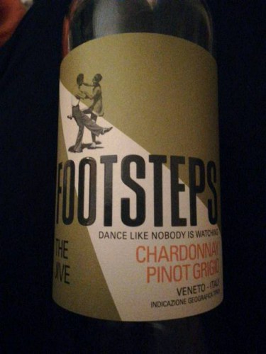 Footsteps Chardonnay - Pinot Grigio | Vivino Brasil