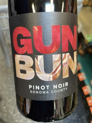 Gundlach Bundschu Gun Bun Pinot Noir | Vivino English