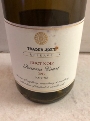 Trader Joe's Reserve Lot #207 Pinot Noir | Vivino Canada