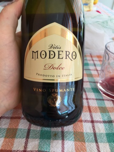 Casa Vinicola Morando Vitis Modero Spumante Dolce | Vivino US