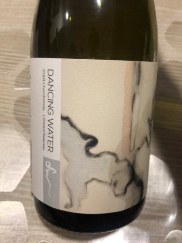 Dancing Water Art Series Chardonnay | Vivino US