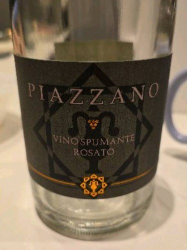 Piazzano Spumante Rosato | Vivino US