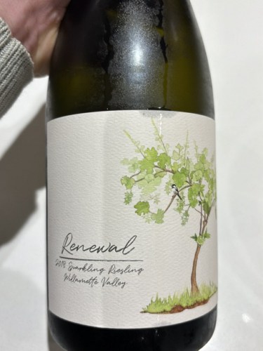 Renewal Sparkling Riesling | Vivino US