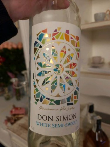 Don Simón White Semi-Sweet | Vivino US