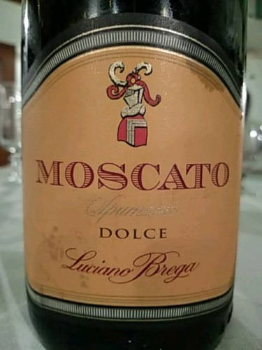 2021 Luciano Brega Moscato Dolce | Vivino US