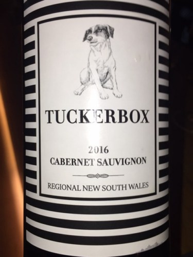 Tuckerbox Cabernet Sauvignon | Vivino US