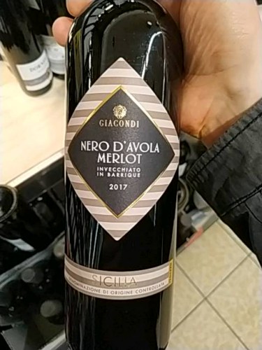 2017 Mario Giacondi Nero d'Avola - Merlot Sicilia | Vivino US