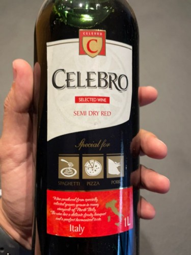 Celebro Semi Dry Red | Vivino Australia