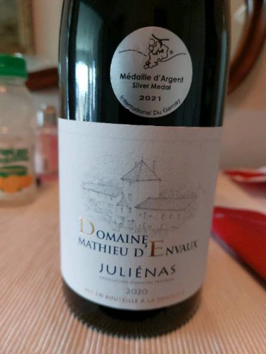 Domaine Mathieu d'Envaux Juliénas | Vivino