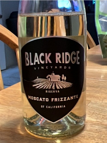 Black Ridge Moscato Frizzante Riserva | Vivino US