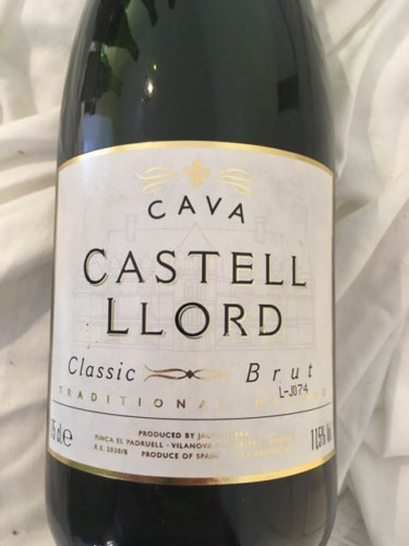 Castell Llord Cava Classic Brut | Vivino US