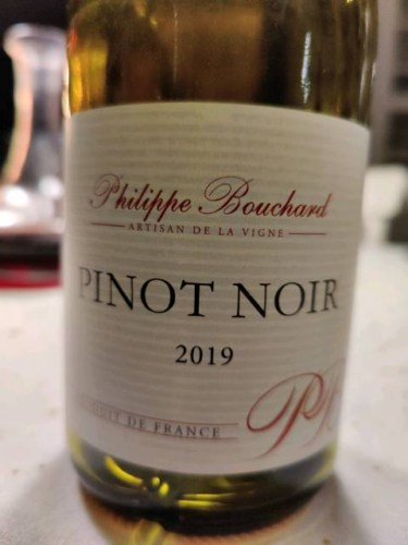2017 Philippe Bouchard Bourgogne Pinot Noir | Vivino US