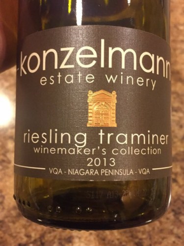 Konzelmann Winemaker's Collection Riesling - Traminer | Vivino Brasil