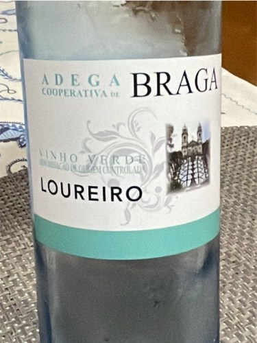 Adega Cooperativa de Braga Loureiro | Vivino Brasil