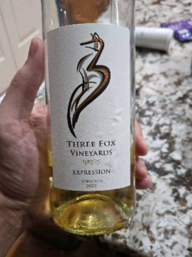 Three Fox Expression | Vivino US