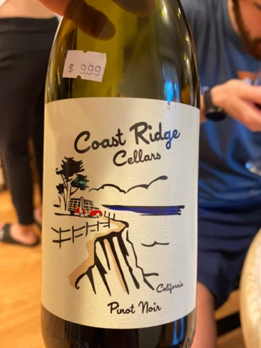 Coast Ridge Cellars Pinot Noir | Vivino US