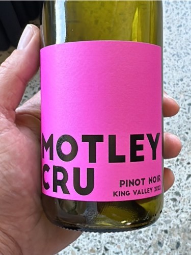 Motley Cru Pinot Noir | Vivino US