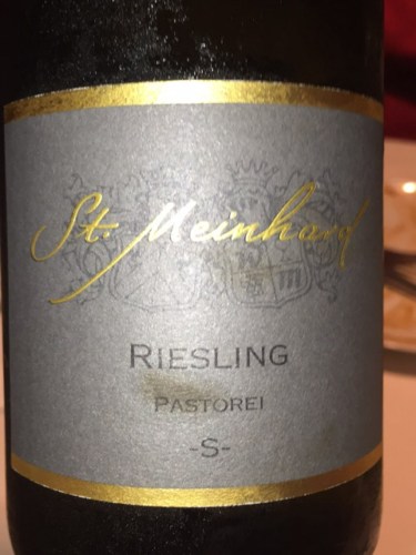 St. Meinhard Riesling Pastorei S | Vivino US