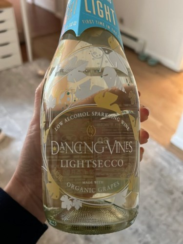 Dancing Vines Lightsecco | Vivino English