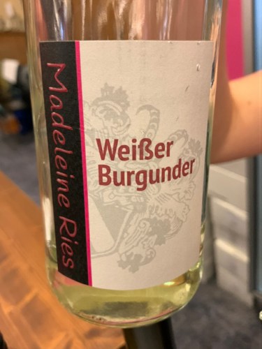 Madeleine Ries Weisser Burgunder | Vivino US