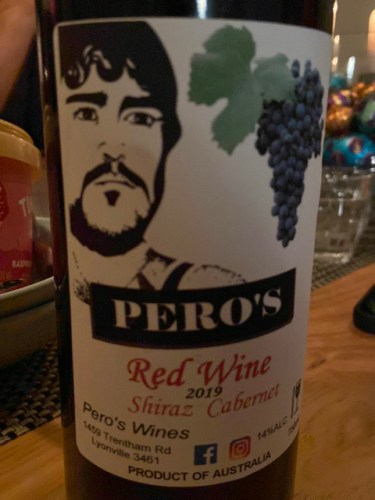 Pero's Wines Shiraz - Cabernet | Vivino US